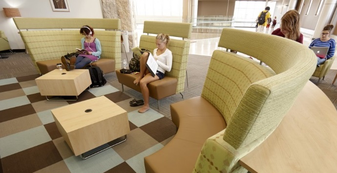 What can corporate workspace learn from learning environments? - Blog