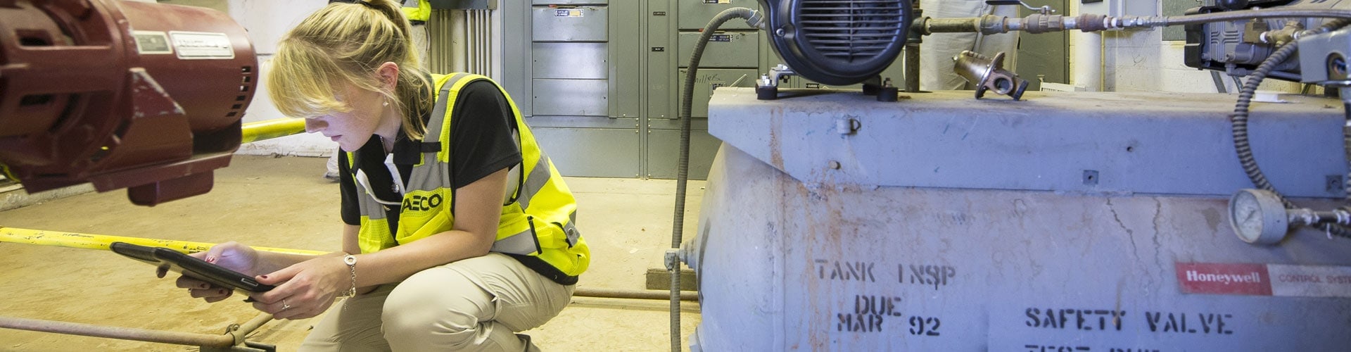 Services-conseils en gestion de l’environnement, de la santé et de la sécurité et conformité connexe