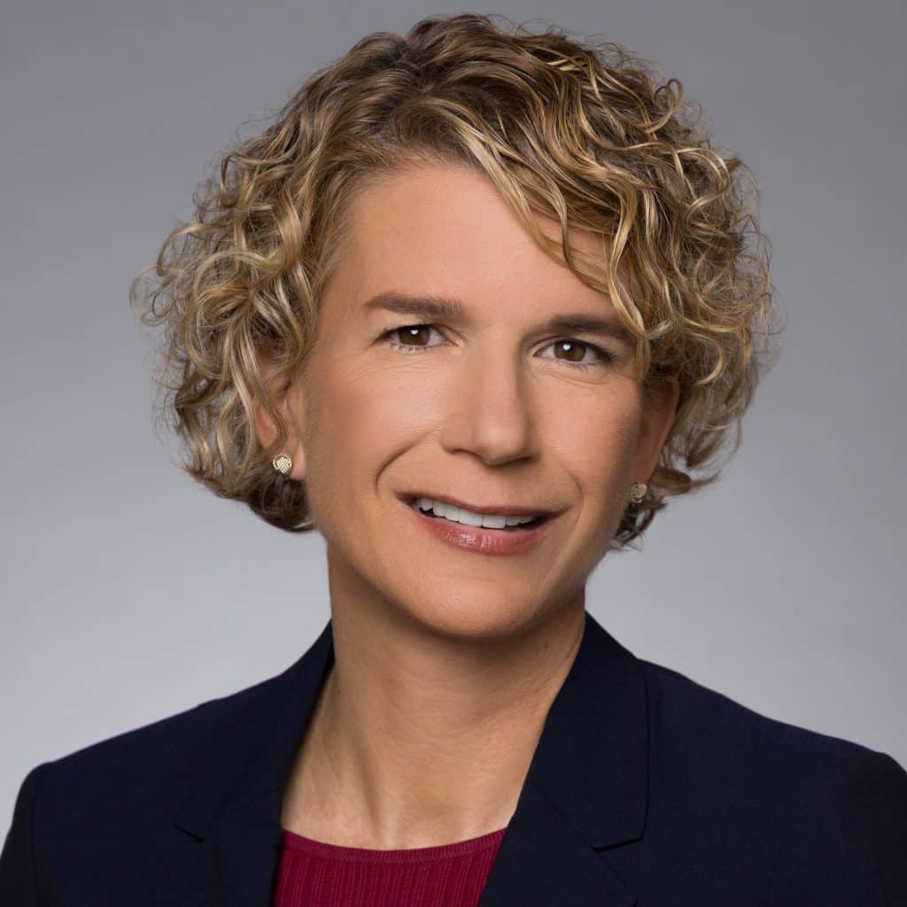 Julie Labonte at SRK Headshot Day