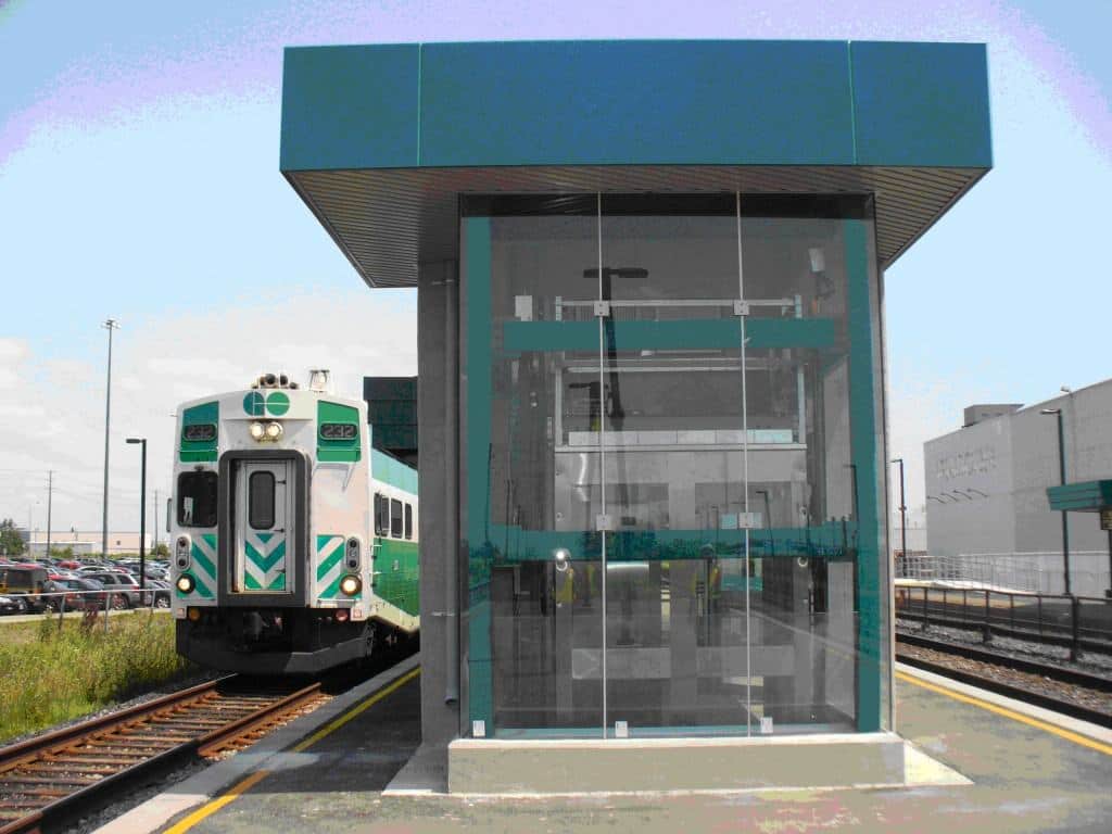 Bronte GO Station – East and West Entrance Rehabilitation and Extension