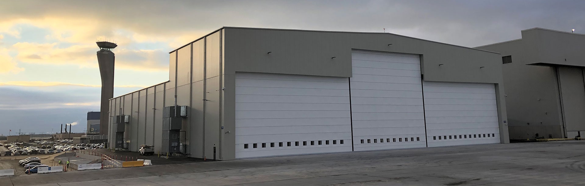 United Airlines Hangar 5/5A Replacement