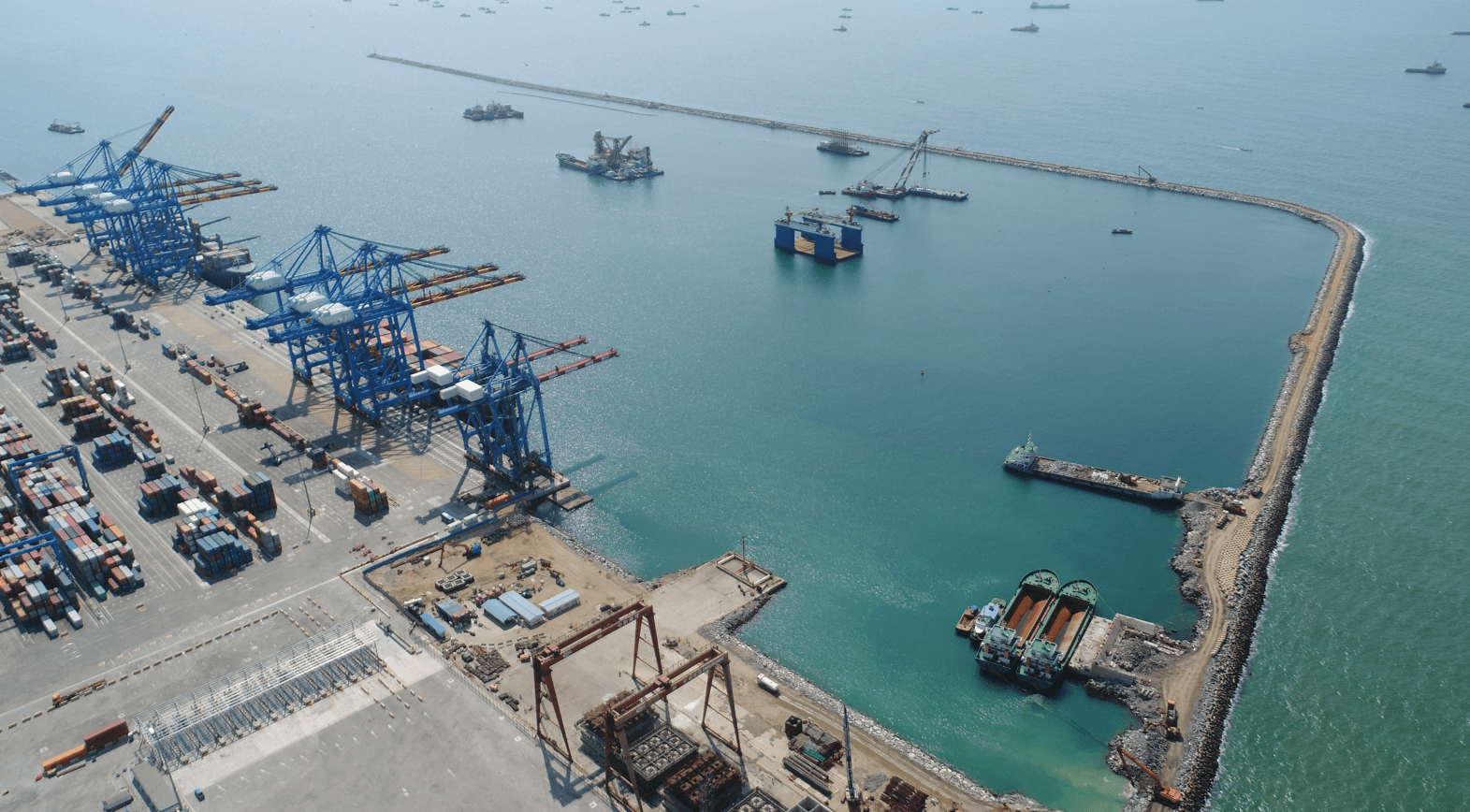 Increasing port productivity globally