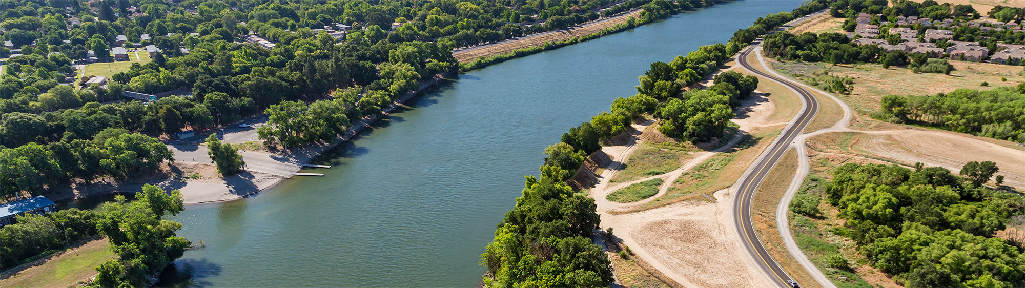 Sacramento River Levee (Natomas Garden Highway)